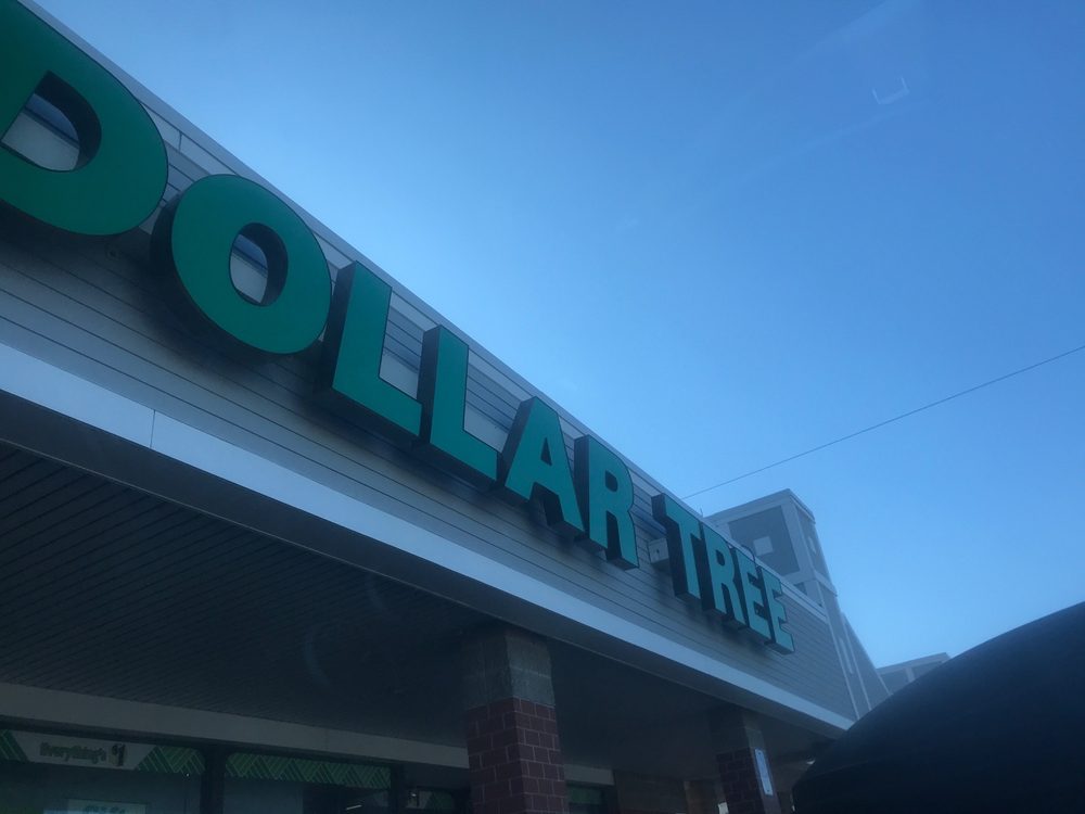 DOLLAR TREE - 198 Maine Mall Rd, South Portland, Maine - Discount Store ...