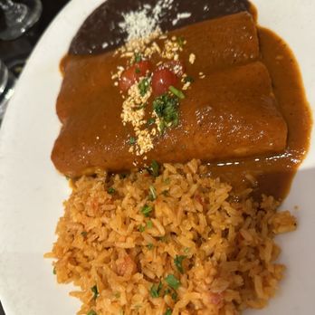 CHA CHA’S LATIN KITCHEN - Updated May 2024 - 4267 Photos & 4703 Reviews ...