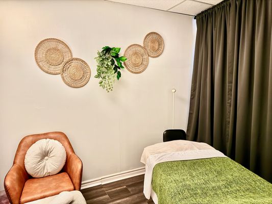 SENSE SPA - Updated December 2025 - 2005 A Yonge Street, Toronto ...