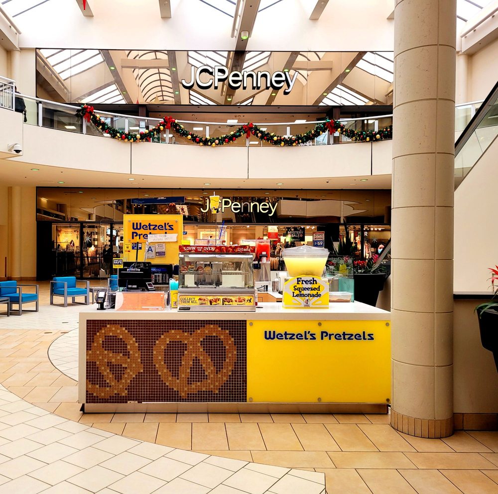 THE SHOPS AT MONTEBELLO - 47 Photos & 26 Reviews - 2134 Montebello Town ...