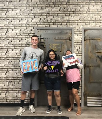 RED BUTTON ESCAPE - Updated March 2025 - 51 Photos & 64 Reviews - 9705 ...