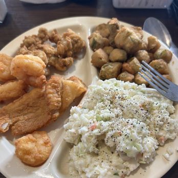 RIVERVIEW CAFE - Updated February 2025 - 292 Photos & 507 Reviews - 119 ...