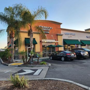 STARBUCKS - Updated November 2024 - 163 Photos & 259 Reviews - 3312 La ...