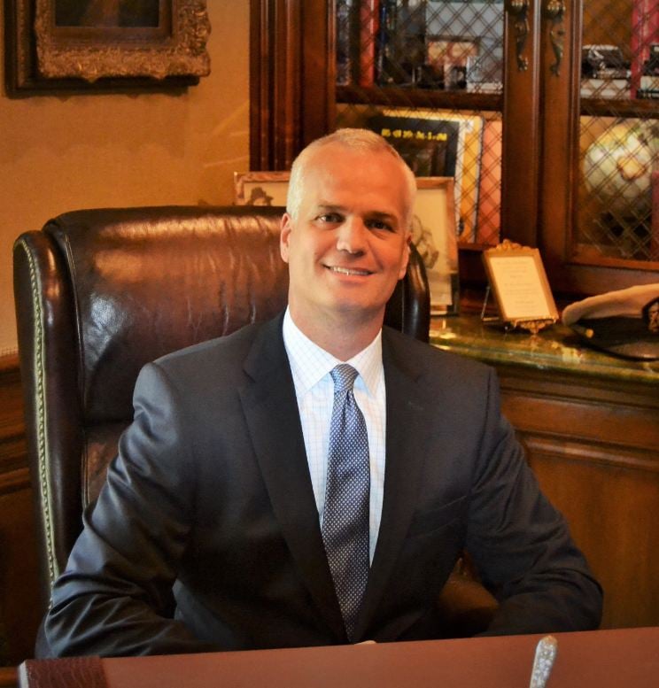 THE LAW OFFICES OF ROBERT F. SOMMERS - Updated July 2025 - 11 Photos - 2625 Townsgate Rd ...