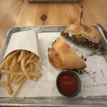 BELLWETHER - 481 Photos & 215 Reviews - 117 W Forsyth St, Jacksonville ...