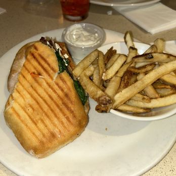 MASSAPEQUA DINER - Updated December 2025 - 282 Photos & 445 Reviews ...