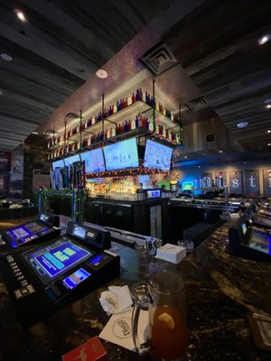 DISTILL A LOCAL BAR - 142 Photos & 185 Reviews - 7150 S Durango Dr, Las ...