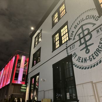 SPOILED PARROT - Updated January 2026 - 18 Photos - 96 S St, New York ...