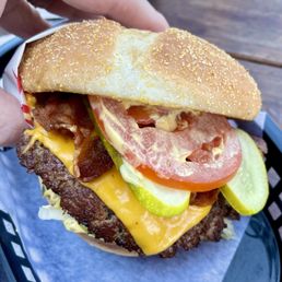 KILLER BURGER SOUTH SALEM - Updated October 2025 - 60 Photos & 82 ...