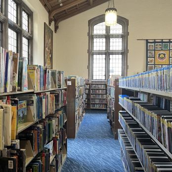 NEW BRITAIN PUBLIC LIBRARY - Updated October 2025 - 11 Photos - 20 High ...