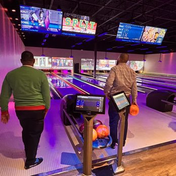 MAIN EVENT - Updated October 2025 - 46 Photos & 28 Reviews - 6884 ...