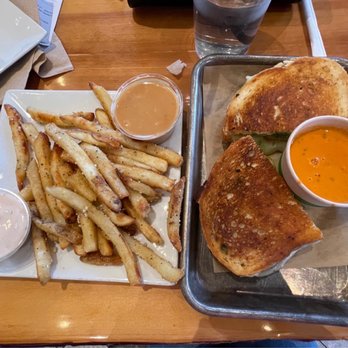 BREAD AND BREW ALASKA - Updated March 2025 - 302 Photos & 380 Reviews ...