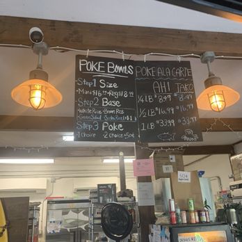 OFF THE HOOK POKE MARKET - Updated January 2025 - 1841 Photos & 941 ...