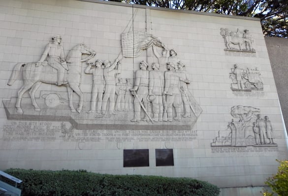 FORT MOORE PIONEER MEMORIAL - Updated June 2024 - 10 Photos - 430 N ...