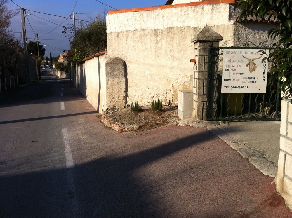 LA BROUSSE DU ROVE - Updated March 2024 - 17 rue Adrien-Isnardon, Le ...