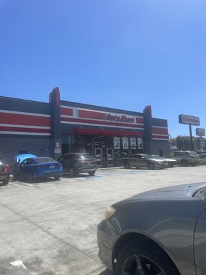 AUTOZONE AUTO PARTS - Updated November 2025 - 10 Photos & 106 Reviews ...