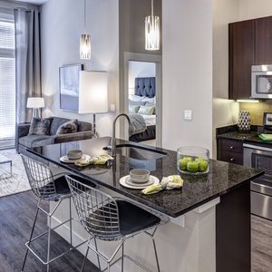 THE MERC - 57 Photos - 1800 Main St, Dallas, Texas - Apartments - Phone ...