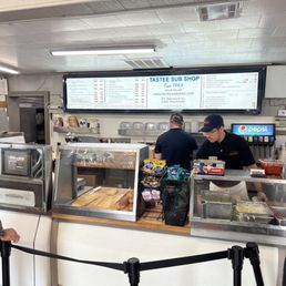 TASTEE SUB SHOP - Updated October 2025 - 241 Photos - 546 Reviews - 267 ...