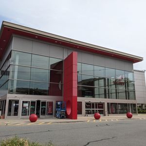 TARGET - Updated August 2025 - 33 Photos & 52 Reviews - 1167 Washington ...