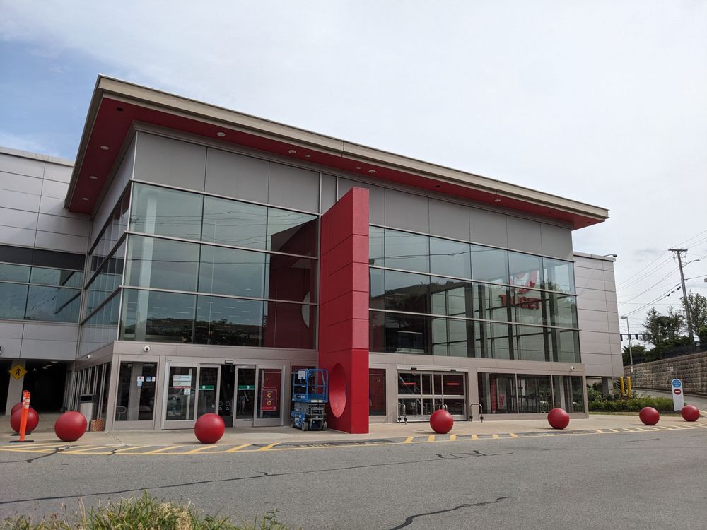 TARGET - Updated November 2025 - 68 Photos & 69 Reviews - 1 Hawes Way ...