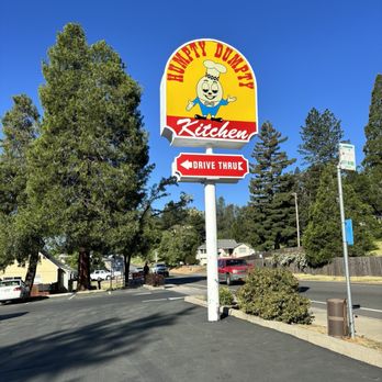 HUMPTY DUMPTY KITCHEN - Updated December 2025 - 202 Photos & 260 ...