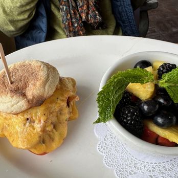 WAVE STREET CAFÉ - Updated September 2024 - 1292 Photos & 1068 Reviews ...