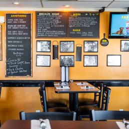 CECE’S PIZZA AND CATERING - Updated January 2026 - 72 Photos & 79 ...