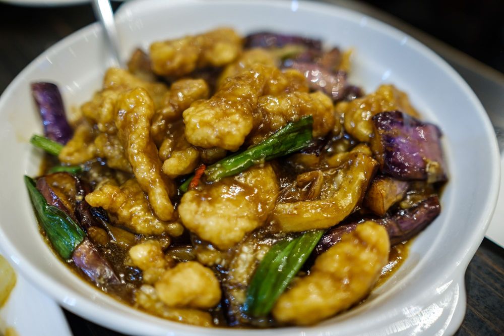 HAPPY FISHMAN - Updated September 2024 - 209 Photos & 27 Reviews - 3636 ...