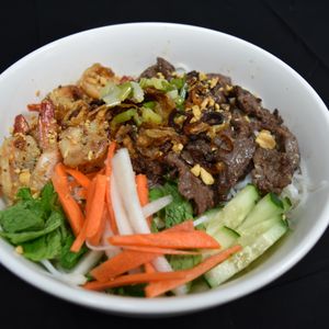 QUARTER VIEW RESTAURANT - 227 Photos & 196 Reviews - Seafood - 613 ...