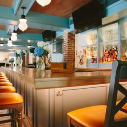 CHEEVER TAVERN - Updated December 2025 - 130 Photos & 184 Reviews - 33 ...