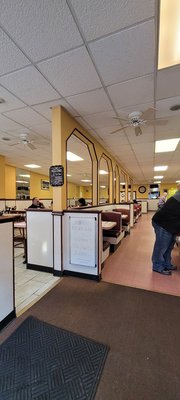 THE FALLS KITCHEN - Updated September 2025 - 60 Photos & 135 Reviews ...