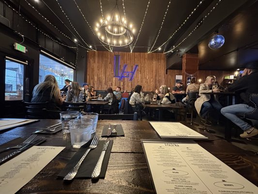 THE LIGHTHOUSE COCKTAIL BAR & RESTAURANT - Updated October 2025 - 49 Photos & 21 Reviews - 432 N ...