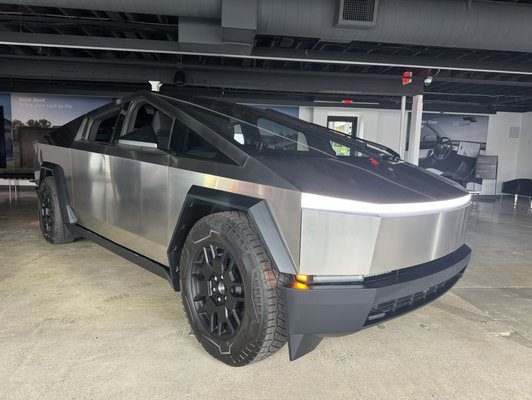 TESLA SERVICE CENTER - Updated December 2025 - 19 Photos & 27 Reviews ...