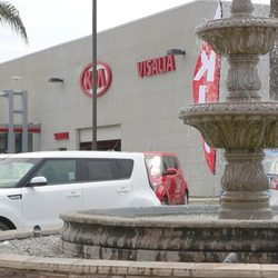 VISALIA KIA - 28 Photos & 43 Reviews - Car Dealers - 825 S Ben Maddox ...