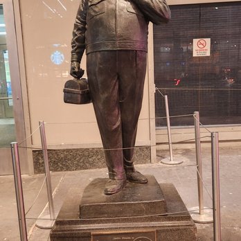 RALPH KRAMDEN STATUE - Updated December 2025 - 25 Photos - 619 8th Ave ...