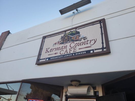 KERMAN COUNTRY CAFE - Updated November 2025 - 53 Photos & 56 Reviews ...