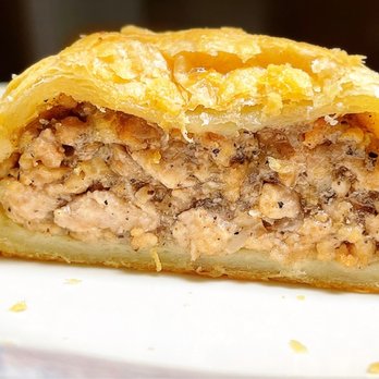 CHEZ PIERRE FRENCH BAKERY & CAFE - Updated June 2025 - 337 Photos & 160 ...