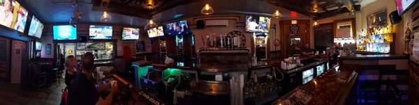 CATTY CORNER NEIGHBORHOOD PUB & PIE - Updated June 2024 - 67 Photos ...