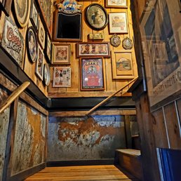 RIVERWALCK SALOON - Updated August 2025 - 164 Photos & 234 Reviews - 8 ...