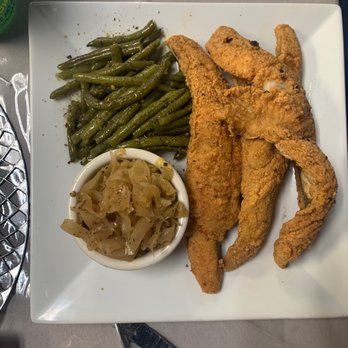 AT THE TABLE 2 - Updated March 2025 - 53 Photos & 29 Reviews - 4004 Rte ...