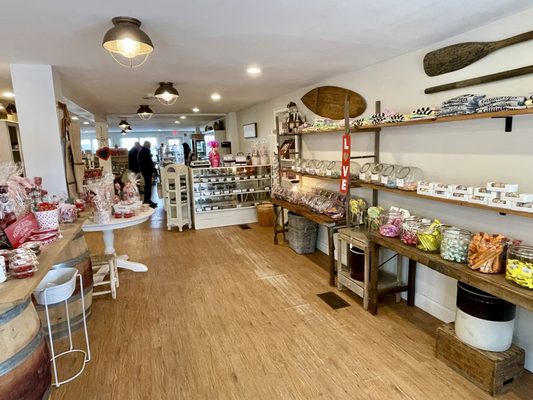 GUMDROPS & LOLLIPOPS CANDY & ICE CREAM - Updated August 2025 - 173 ...