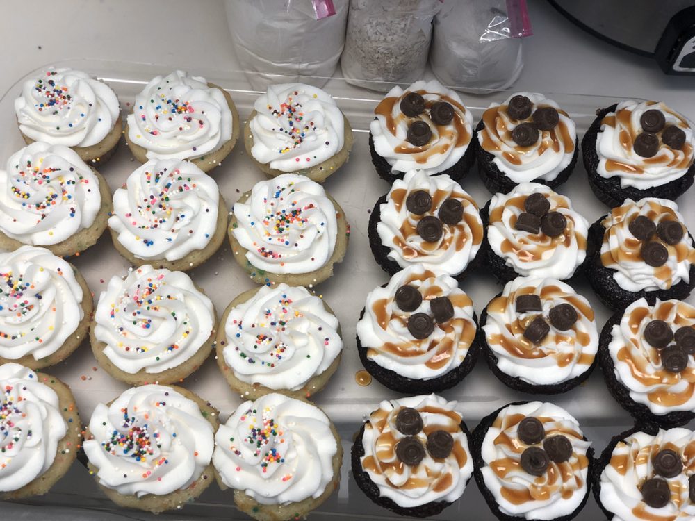 THE SWEET LIFE CAFE - Updated August 2024 - 10 Photos - 20 Market ...