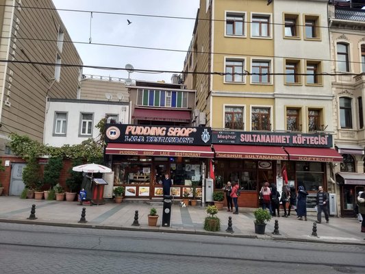 PUDDING SHOP LALE RESTAURANT - 53 Photos & 31 Reviews - Divan Yolu Cad ...
