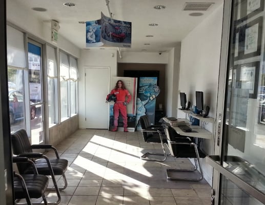 CALIFORNIA AUTO CENTER - Updated October 2025 - 72 Photos & 226 Reviews ...