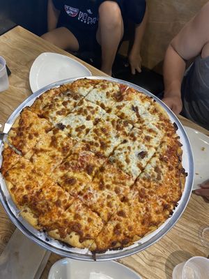 LEFTY’S PIZZA KITCHEN ATX - 10 Photos & 62 Reviews - 18101 State Hwy 71 ...