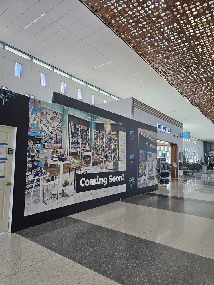 GEORGE BUSH INTERCONTINENTAL AIRPORT - TERMINAL D - Updated September ...