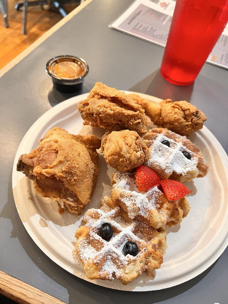 EGGXACTLY BREAKFAST & DELI - Updated January 2026 - 274 Photos & 203 ...