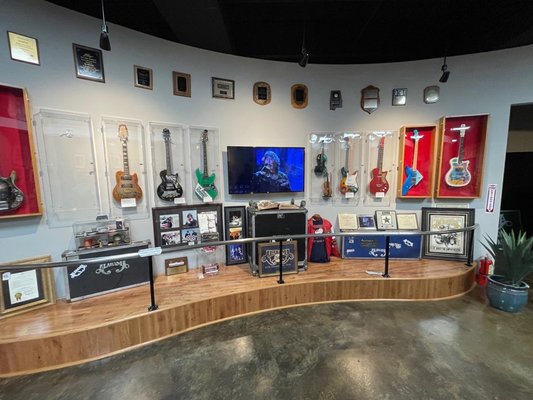 THE ALABAMA FAN CLUB AND MUSEUM - Updated December 2025 - 17 Photos ...