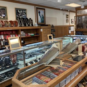 PROSPECTOR’S GOLD & GEMS - Updated December 2025 - 309 S Summit View Dr ...