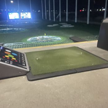 TOPGOLF - Updated December 2025 - 310 Photos & 313 Reviews - 500 Great ...